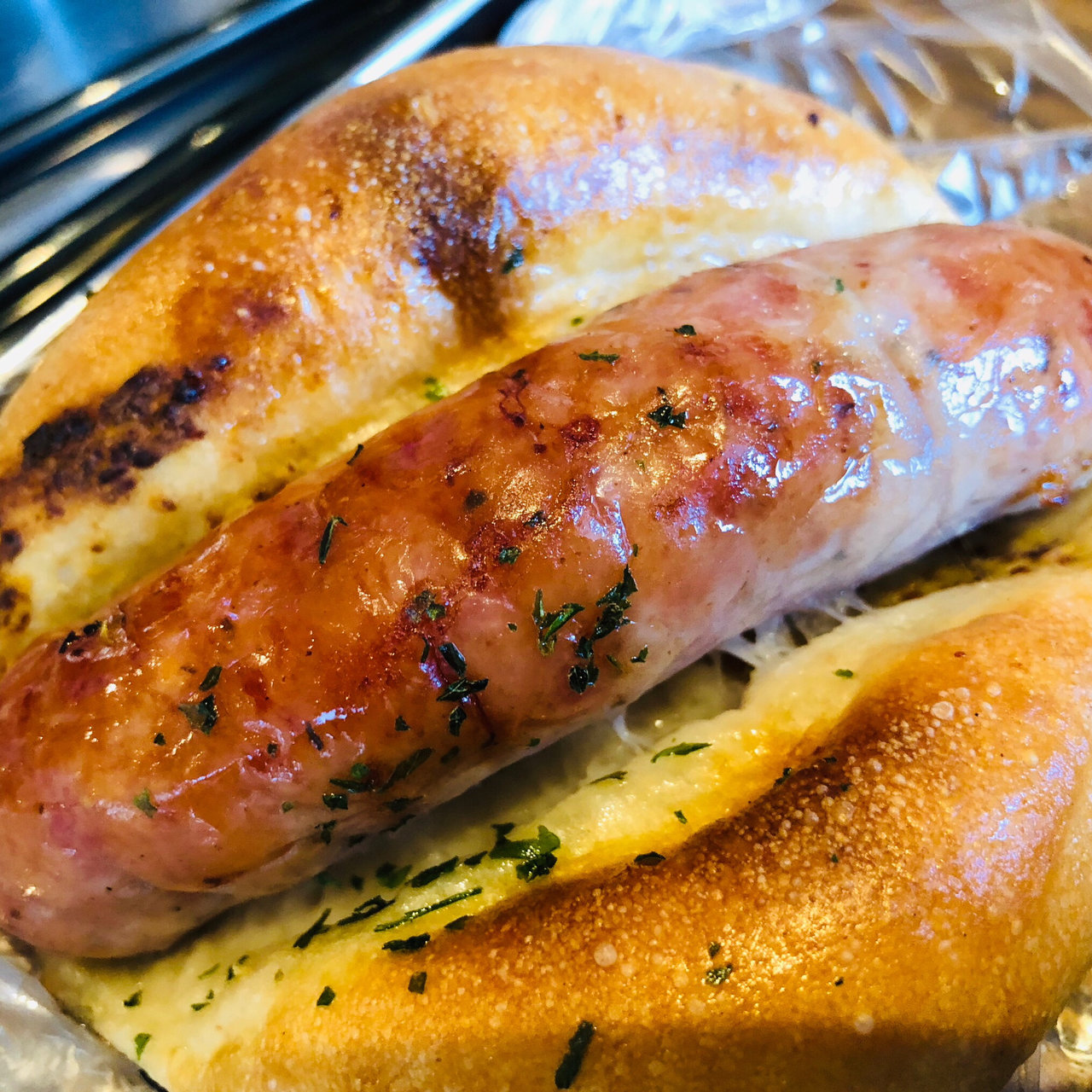 ジャーマンソーセージ(THE GROUNDS BAKER 枚方T-SITE店)の口コミ一覧 | おいしい！が増えるグルメアプリ「SARAH」