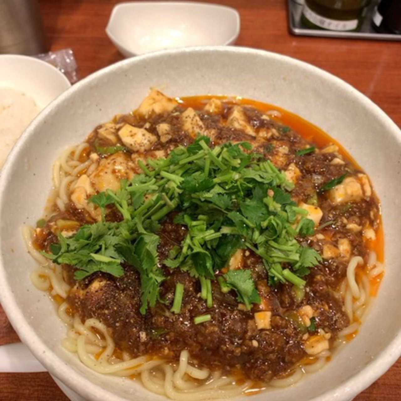 麻婆麺+パクチー(SHIBIRE NOODLE 蝋燭屋)の口コミ一覧 | おいしい！が増えるグルメアプリ「SARAH」