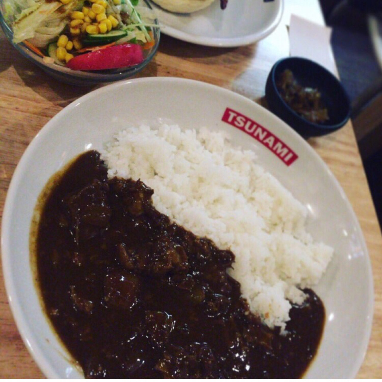 横須賀海軍カレー(TSUNAMI CURRY&GRILL )の口コミ一覧 | おいしい！が増えるグルメアプリ「SARAH」