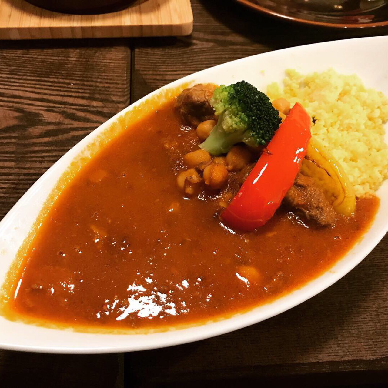 仔羊と野菜の煮込みのクスクス(poker （ポーカー）)の口コミ一覧 | おいしい！が増えるグルメアプリ「SARAH」