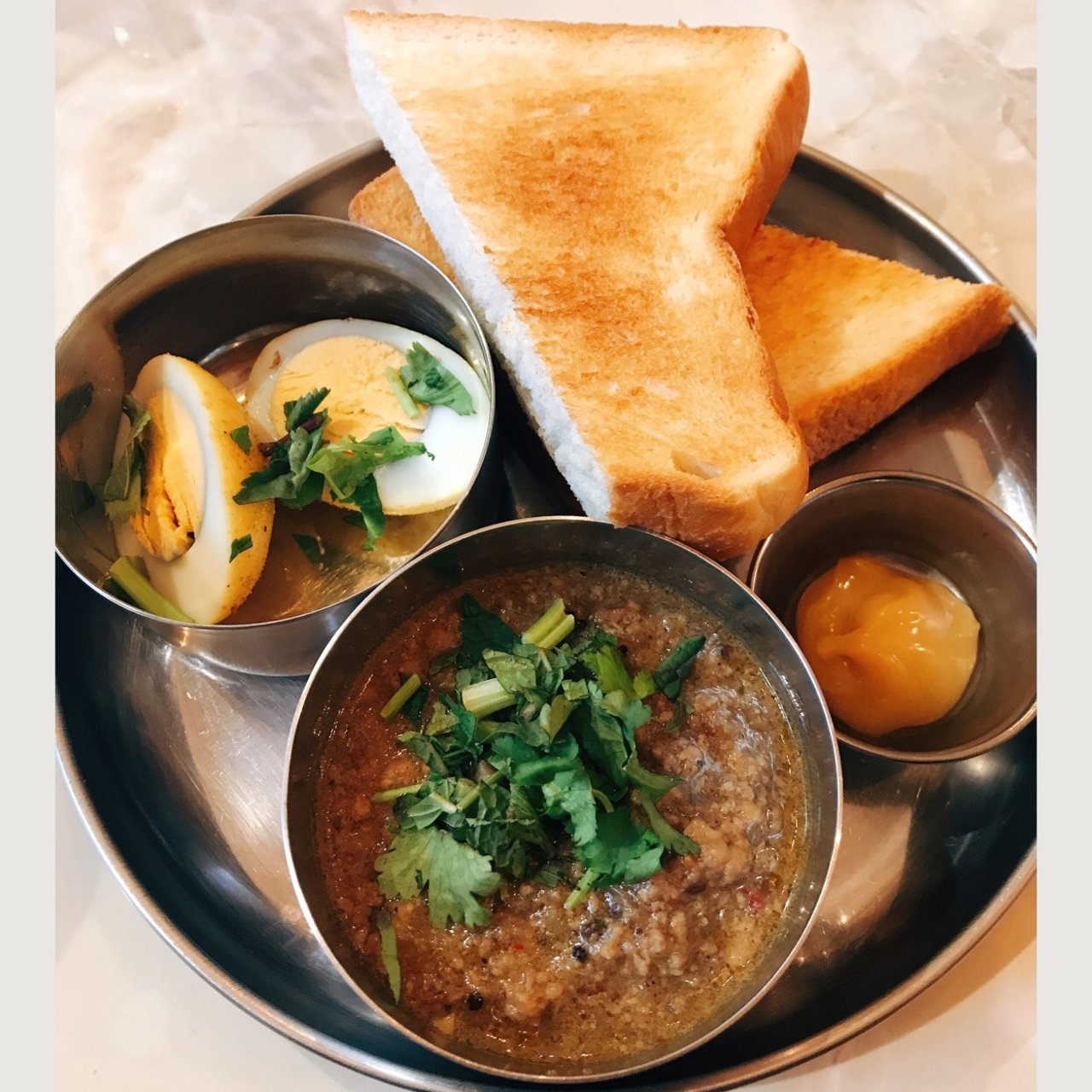 トーストセット(ミスターサモサ （Mr. Samosa）)の口コミ一覧 | おいしい！が増えるグルメアプリ「SARAH」