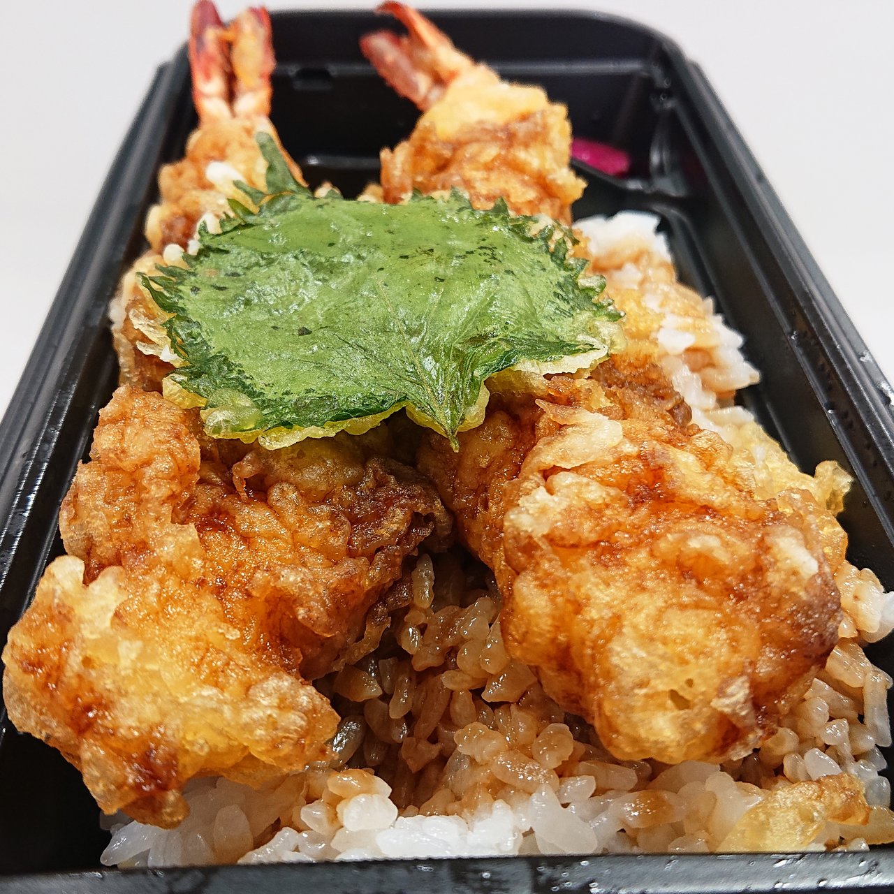 海老天丼(築地 奈可嶋 ecute立川店)の口コミ一覧 | おいしい！が増えるグルメアプリ「SARAH」