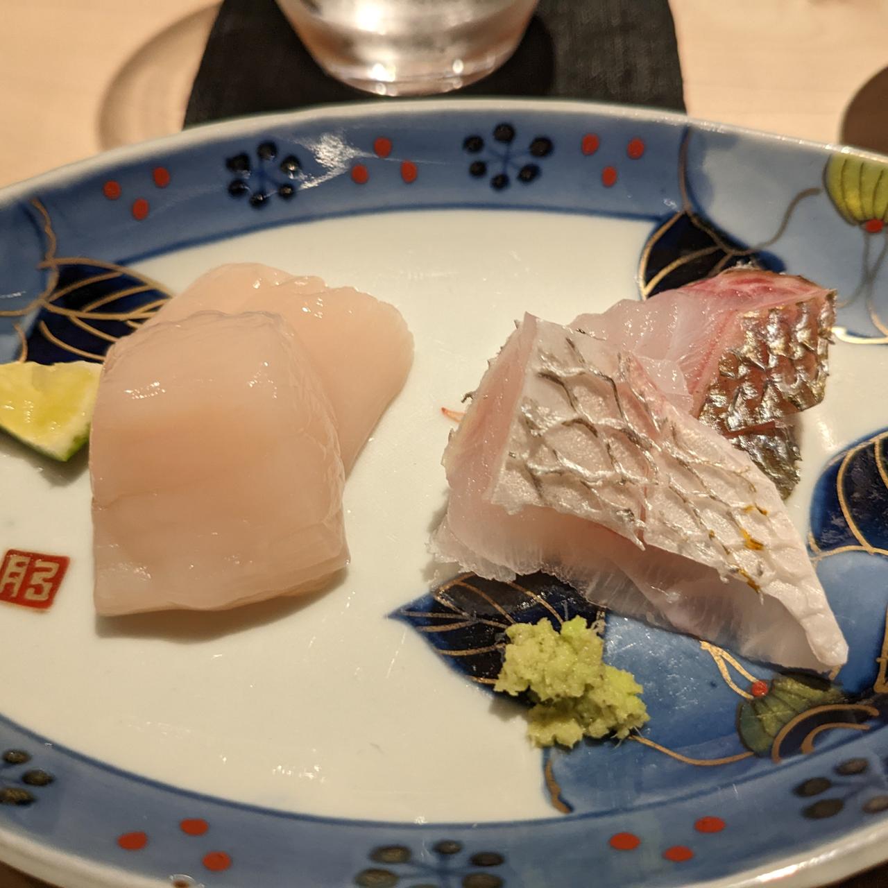 ヘダイ、宮城産ホタテ(鮨 若尊)の口コミ一覧 | おいしい！が増えるグルメアプリ「SARAH」