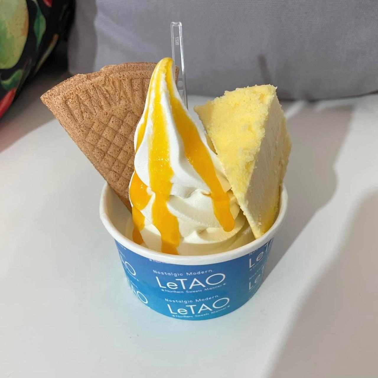 北海道赤肉メロンサンデー(Fuwa-Trois LeTAO (フワトロワ ルタオ))の口コミ一覧 | おいしい！が増えるグルメアプリ「SARAH」