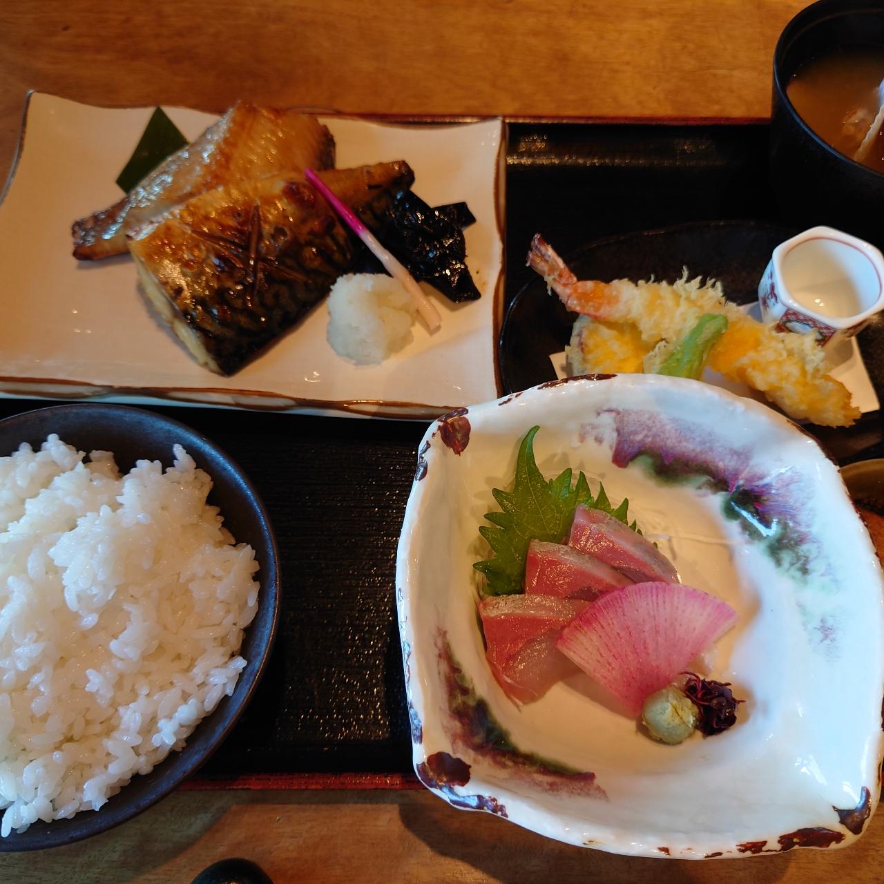 お魚御膳(くし路 KITTE丸の内店 )の口コミ一覧 | おいしい！が増えるグルメアプリ「SARAH」