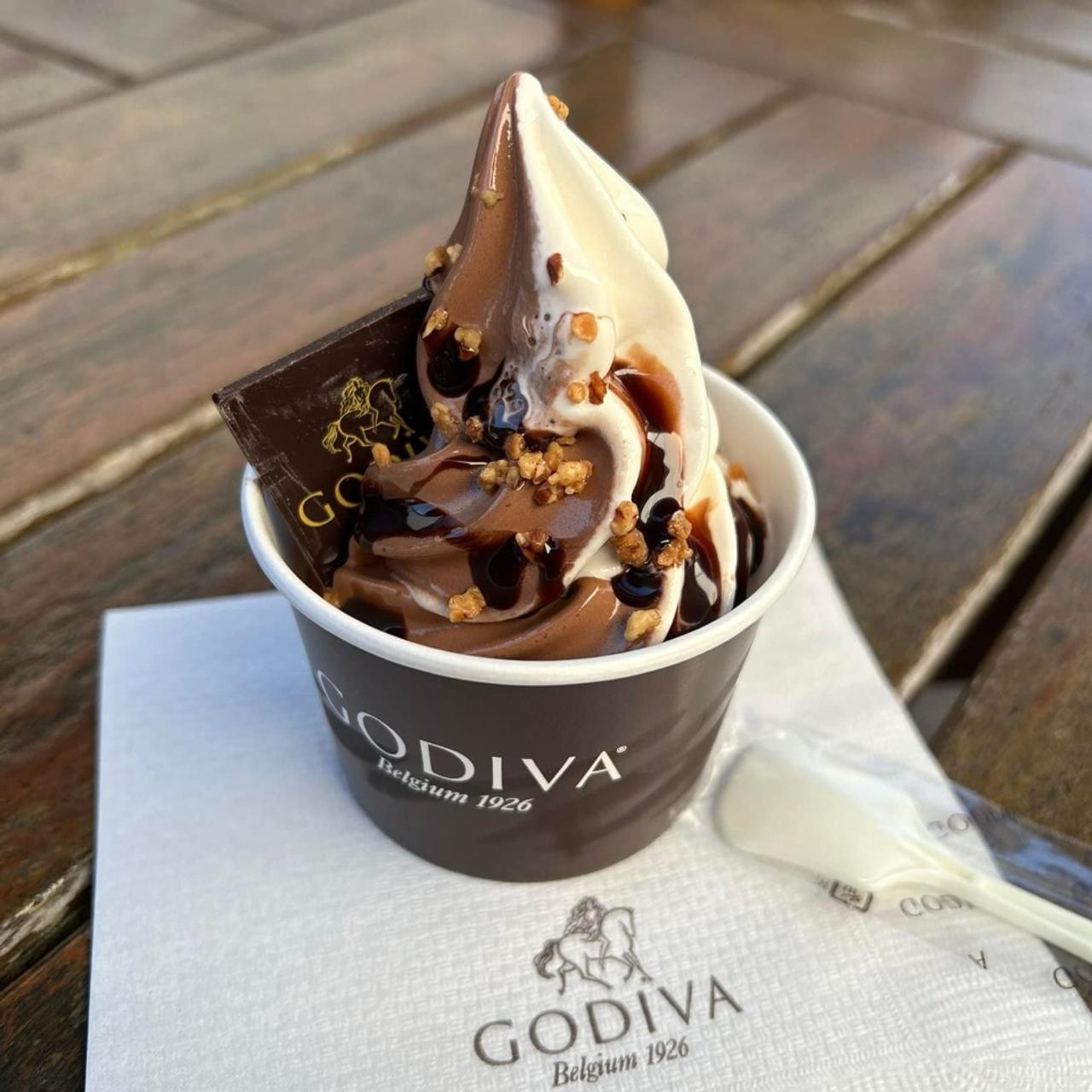 ソフトクリーム ミックス カップ(ゴディバ 吉祥寺パルコ店 （Godiva）)の口コミ一覧 | おいしい！が増えるグルメアプリ「SARAH」
