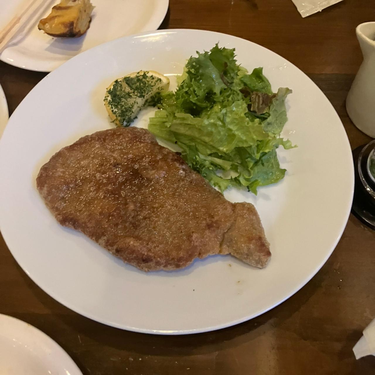 仔牛のカツレツ(Vicolo)の口コミ一覧 | おいしい！が増えるグルメアプリ「SARAH」