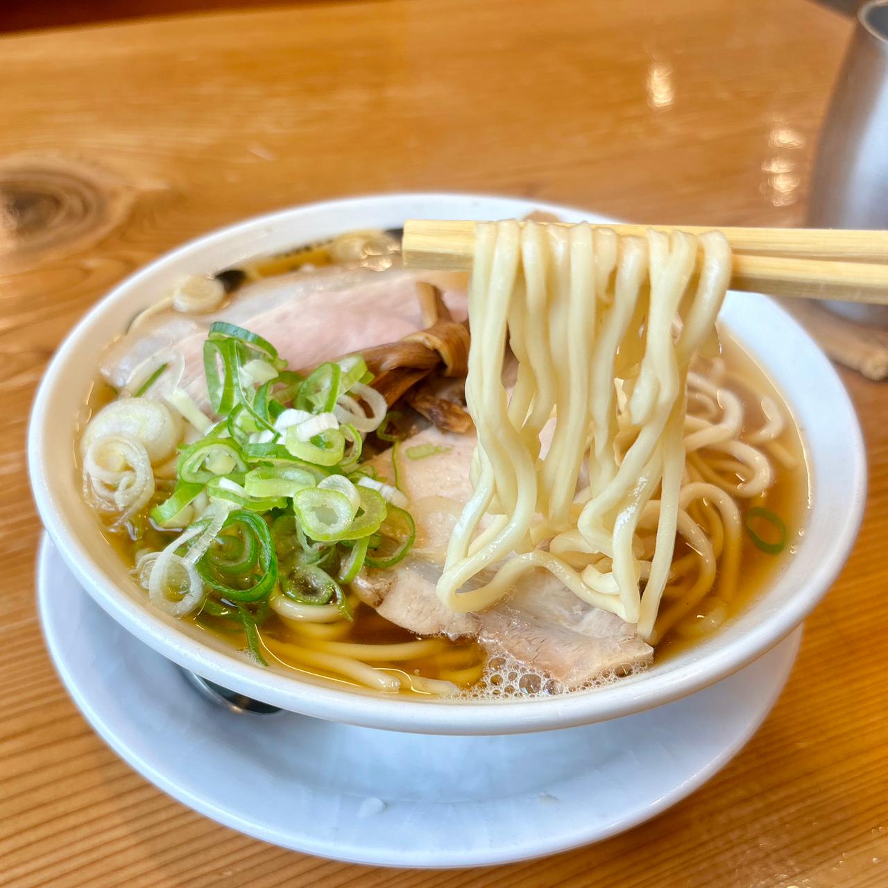 あっさり煮干中(中華そば ひらこ屋)の口コミ一覧 | おいしい！が増えるグルメアプリ「SARAH」