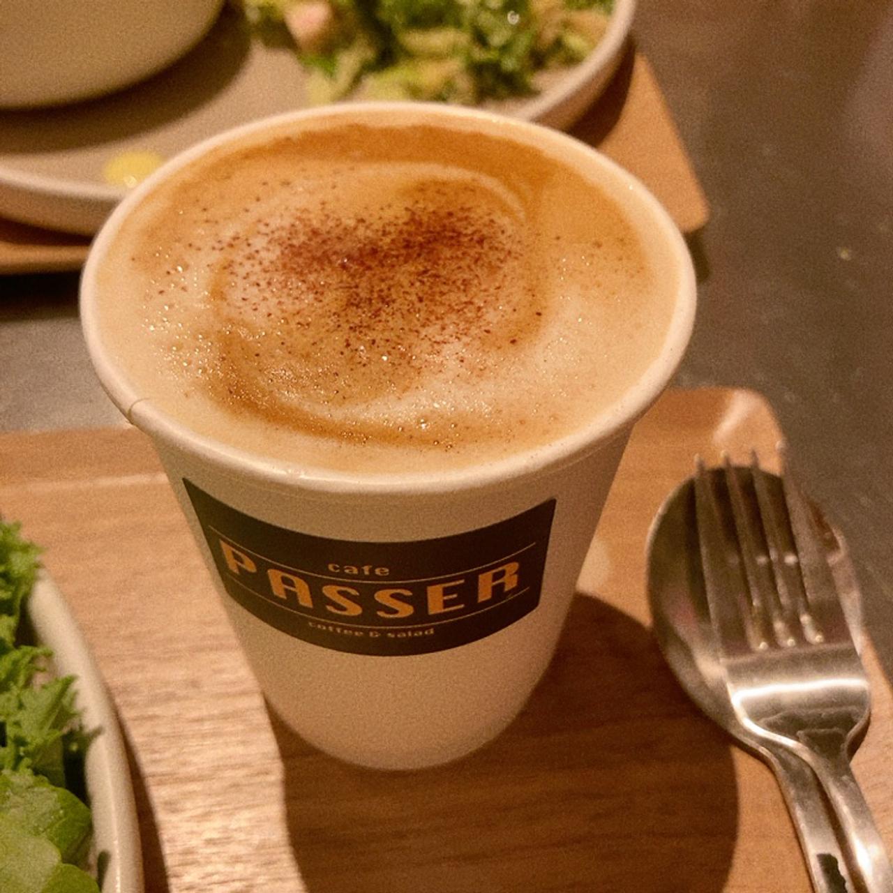 ホットカフェラテ（Bセット）(cafe PASSER カフェパセ)の口コミ一覧 | おいしい！が増えるグルメアプリ「SARAH」